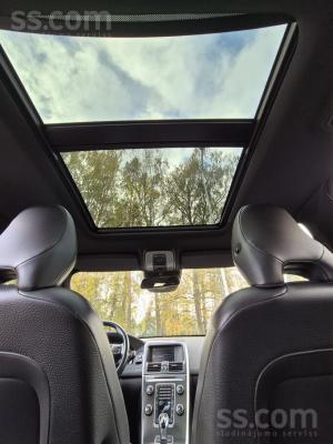 Brūns Volvo XC60 2013 Rīga, ar dzinēja tilpumu 2.40 L un nobraukumu 289 tūkst. km par 13000 €, foto 10 vietnē AUTOMOTO.COM.LV