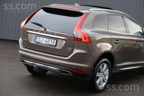 Brown Volvo XC60 2014 in Jelgava, with an engine capacity of 2.40 L and mileage of 0 thousand km for 14750 €, photo 6 on AUTOMOTO.COM.LV
