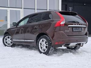 Brown Volvo XC60 2014 in Vilnius, with an engine capacity of 2.40 L and mileage of 275 thousand km for 14450 €, photo 5 on AUTOMOTO.COM.LV
