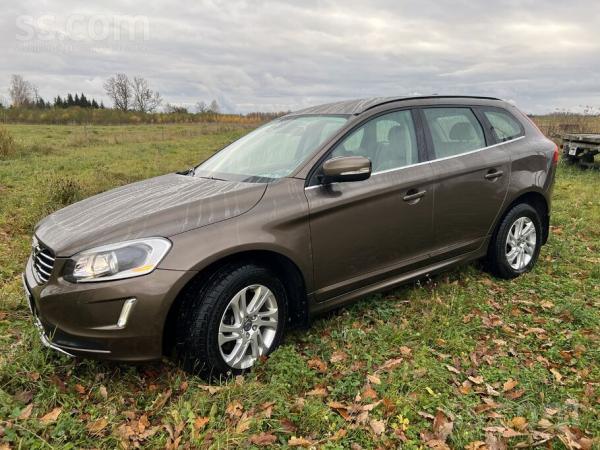 Brūns Volvo XC60 2014 Rīga, ar dzinēja tilpumu 2.40 L un nobraukumu 117 tūkst. km par 15400 €, foto 1 vietnē AUTOMOTO.COM.LV