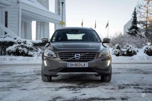 Brown Volvo XC60 2014 in Elektrenai, with an engine capacity of 2.40 L and mileage of 308 thousand km for 11650 €, photo 7 on AUTOMOTO.COM.LV