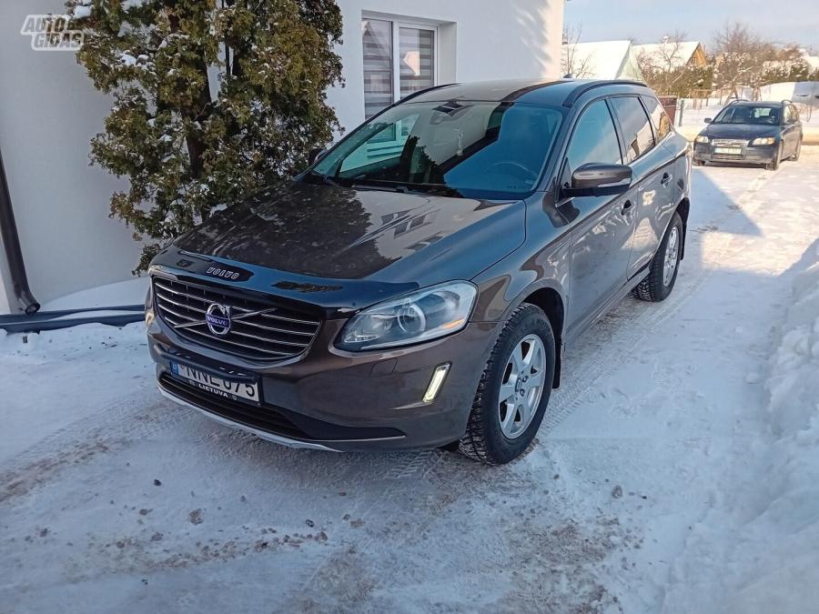Brown Volvo XC60 2014 in Vilnius, with an engine capacity of 2.00 L and mileage of 294 thousand km for 12800 €, photo 1 on AUTOMOTO.COM.LV