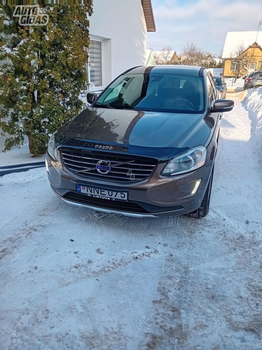 Brown Volvo XC60 2014 in Vilnius, with an engine capacity of 2.00 L and mileage of 294 thousand km for 12800 €, photo 6 on AUTOMOTO.COM.LV