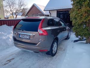 Brown Volvo XC60 2014 in Vilnius, with an engine capacity of 2.00 L and mileage of 294 thousand km for 12800 €, photo 7 on AUTOMOTO.COM.LV