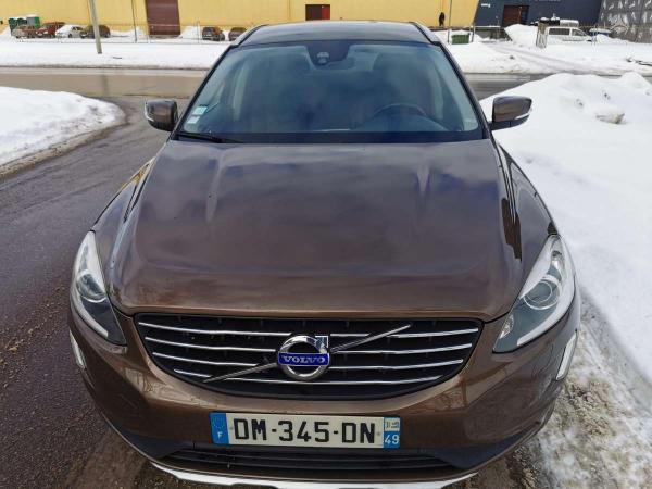 Brown Volvo XC60 2014 in Kaunas, with an engine capacity of 1.97 L and mileage of 272 thousand km for 10900 €, photo 2 on AUTOMOTO.COM.LV