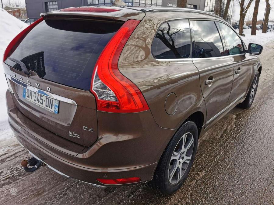 Brūns Volvo XC60 2014 Kauņa, ar dzinēja tilpumu 1.97 L un nobraukumu 272 tūkst. km par 10900 €, foto 4 vietnē AUTOMOTO.COM.LV