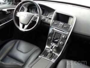 Brūns Volvo XC60 2014 Rīga, ar dzinēja tilpumu 2.40 L un nobraukumu 159 tūkst. km par 14200 €, foto 6 vietnē AUTOMOTO.COM.LV