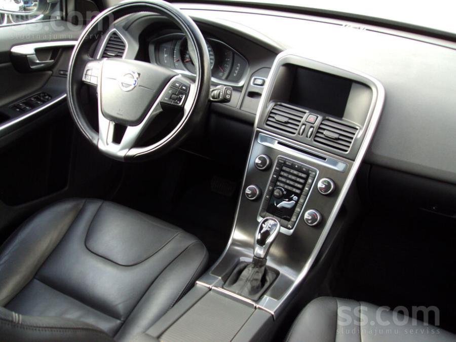 Brūns Volvo XC60 2014 Rīga, ar dzinēja tilpumu 2.40 L un nobraukumu 159 tūkst. km par 14200 €, foto 6 vietnē AUTOMOTO.COM.LV