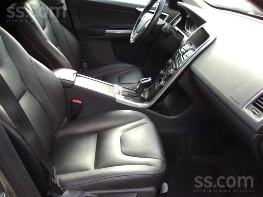 Brūns Volvo XC60 2014 Rīga, ar dzinēja tilpumu 2.40 L un nobraukumu 159 tūkst. km par 14200 €, foto 7 vietnē AUTOMOTO.COM.LV