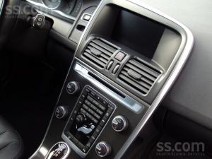 Brūns Volvo XC60 2014 Rīga, ar dzinēja tilpumu 2.40 L un nobraukumu 159 tūkst. km par 14200 €, foto 8 vietnē AUTOMOTO.COM.LV