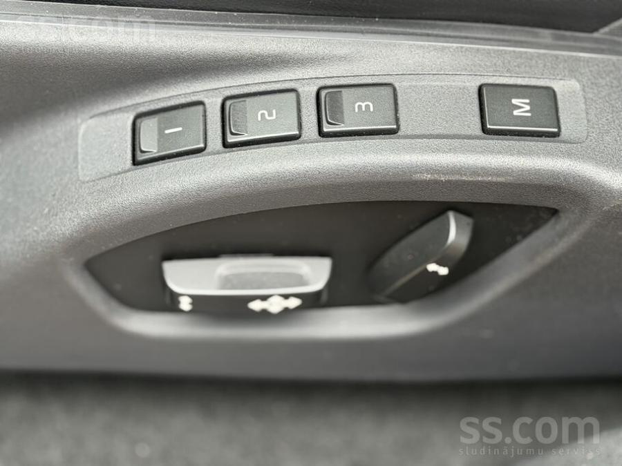 Brūns Volvo XC60 2014 Rīga, ar dzinēja tilpumu 2.00 L un nobraukumu 311 tūkst. km par 10950 €, foto 17 vietnē AUTOMOTO.COM.LV