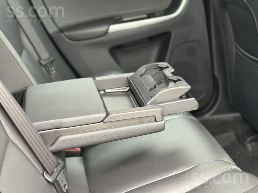 Brūns Volvo XC60 2014 Rīga, ar dzinēja tilpumu 2.00 L un nobraukumu 311 tūkst. km par 10950 €, foto 22 vietnē AUTOMOTO.COM.LV