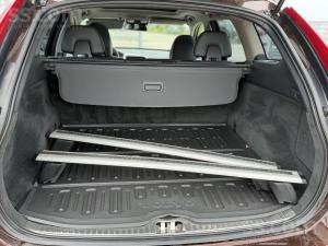 Brūns Volvo XC60 2014 Rīga, ar dzinēja tilpumu 2.00 L un nobraukumu 311 tūkst. km par 10950 €, foto 23 vietnē AUTOMOTO.COM.LV