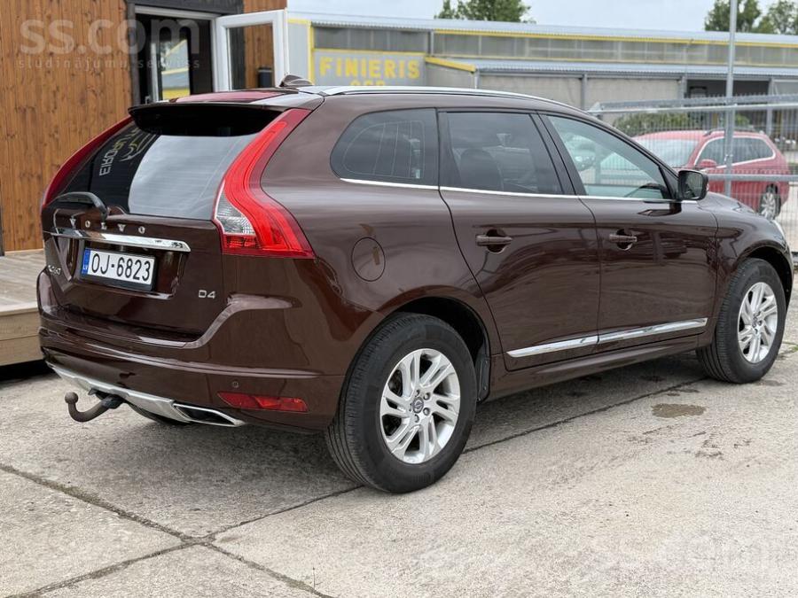Brūns Volvo XC60 2014 Rīga, ar dzinēja tilpumu 2.00 L un nobraukumu 311 tūkst. km par 10950 €, foto 28 vietnē AUTOMOTO.COM.LV