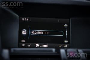 Brown Volvo XC60 2014 in Riga, with an engine capacity of 2.40 L and mileage of 330 thousand km for 10990 €, photo 21 on AUTOMOTO.COM.LV