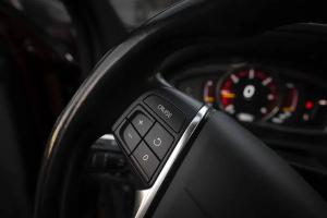 Brūns Volvo XC60 2014 Jelgava, ar dzinēja tilpumu 2.00 L un nobraukumu 190 tūkst. km par 13450 €, foto 17 vietnē AUTOMOTO.COM.LV