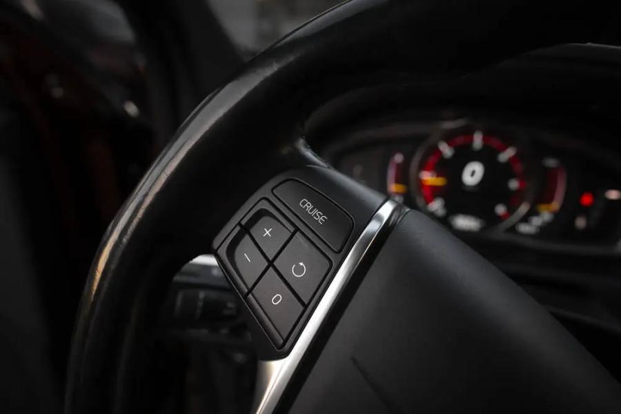 Brūns Volvo XC60 2014 Jelgava, ar dzinēja tilpumu 2.00 L un nobraukumu 190 tūkst. km par 13450 €, foto 17 vietnē AUTOMOTO.COM.LV
