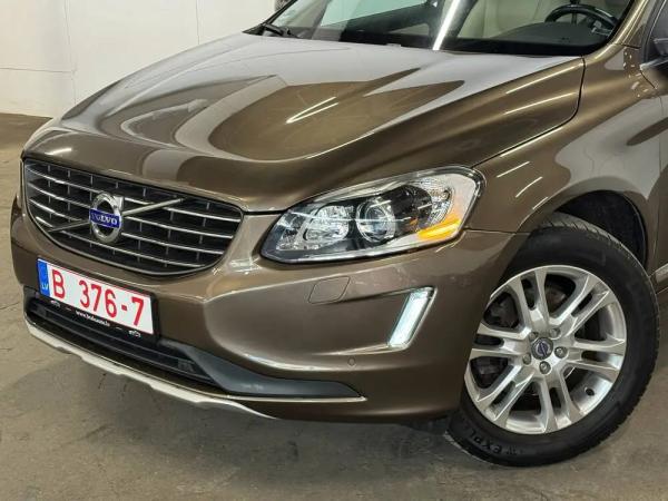 Brūns Volvo XC60 2014 Jūrmala, ar dzinēja tilpumu 2.40 L un nobraukumu 270 tūkst. km par 14750 €, foto 3 vietnē AUTOMOTO.COM.LV