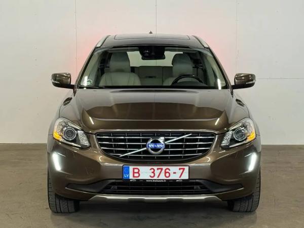Brūns Volvo XC60 2014 Jūrmala, ar dzinēja tilpumu 2.40 L un nobraukumu 270 tūkst. km par 14750 €, foto 5 vietnē AUTOMOTO.COM.LV