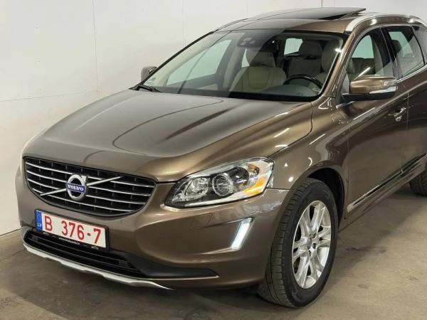 Brūns Volvo XC60 2014 Jūrmala, ar dzinēja tilpumu 2.40 L un nobraukumu 270 tūkst. km par 14750 €, foto 10 vietnē AUTOMOTO.COM.LV