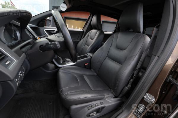 Brūns Volvo XC60 2014 Jelgava, ar dzinēja tilpumu 2.40 L un nobraukumu 0 tūkst. km par 14500 €, foto 9 vietnē AUTOMOTO.COM.LV