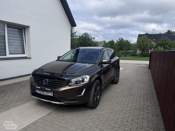 Brūns Volvo XC60 2014 Viļņa, ar dzinēja tilpumu 2.00 L un nobraukumu 295 tūkst. km par 12500 €, foto 2 vietnē AUTOMOTO.COM.LV