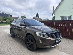 Brown Volvo XC60 2014 in Vilnius, with an engine capacity of 2.00 L and mileage of 295 thousand km for 12500 €, photo 8 on AUTOMOTO.COM.LV