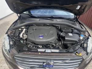 Brown Volvo XC60 2014 in Vilnius, with an engine capacity of 2.00 L and mileage of 295 thousand km for 12500 €, photo 14 on AUTOMOTO.COM.LV