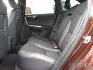 Brown Volvo XC60 2014 in Riga, with an engine capacity of 2.40 L and mileage of 0 thousand km for 14950 €, photo 21 on AUTOMOTO.COM.LV