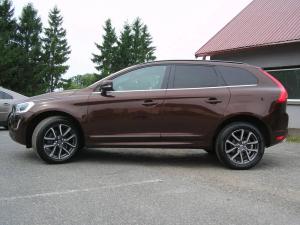 Brown Volvo XC60 2014 in Sigulda, with an engine capacity of 2.40 L and mileage of 140 thousand km for 14950 €, photo 9 on AUTOMOTO.COM.LV