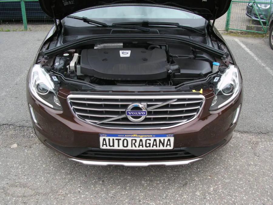 Brown Volvo XC60 2014 in Sigulda, with an engine capacity of 2.40 L and mileage of 140 thousand km for 14950 €, photo 30 on AUTOMOTO.COM.LV