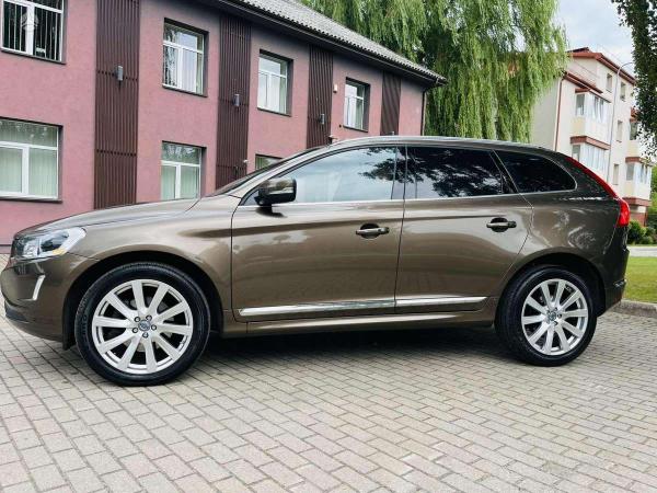 Brūns Volvo XC60 2014 Šauļi, ar dzinēja tilpumu 2.40 L un nobraukumu 169 tūkst. km par 15500 €, foto 2 vietnē AUTOMOTO.COM.LV