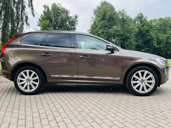 Brūns Volvo XC60 2014 Šauļi, ar dzinēja tilpumu 2.40 L un nobraukumu 169 tūkst. km par 15500 €, foto 6 vietnē AUTOMOTO.COM.LV