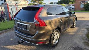 Brūns Volvo XC60 2014 Šauļi, ar dzinēja tilpumu 2.40 L un nobraukumu 255 tūkst. km par 12650 €, foto 6 vietnē AUTOMOTO.COM.LV