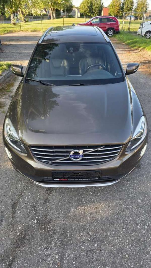Brown Volvo XC60 2014 in Siauliai, with an engine capacity of 2.40 L and mileage of 255 thousand km for 12650 €, photo 9 on AUTOMOTO.COM.LV