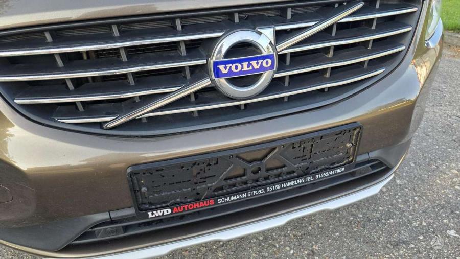 Brūns Volvo XC60 2014 Šauļi, ar dzinēja tilpumu 2.40 L un nobraukumu 255 tūkst. km par 12650 €, foto 11 vietnē AUTOMOTO.COM.LV
