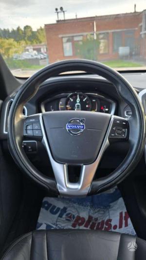 Brūns Volvo XC60 2014 Šauļi, ar dzinēja tilpumu 2.40 L un nobraukumu 255 tūkst. km par 12650 €, foto 26 vietnē AUTOMOTO.COM.LV