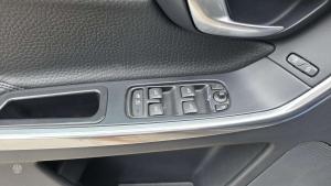 Brūns Volvo XC60 2014 Šauļi, ar dzinēja tilpumu 2.40 L un nobraukumu 274 tūkst. km par 12750 €, foto 33 vietnē AUTOMOTO.COM.LV