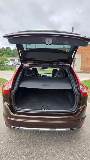 Brūns Volvo XC60 2014 Šauļi, ar dzinēja tilpumu 2.40 L un nobraukumu 274 tūkst. km par 12750 €, foto 39 vietnē AUTOMOTO.COM.LV