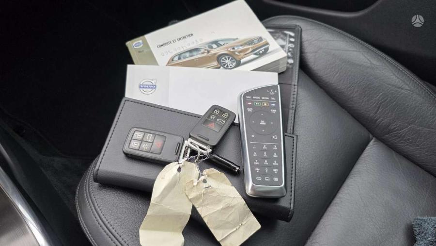 Brūns Volvo XC60 2014 Šauļi, ar dzinēja tilpumu 2.40 L un nobraukumu 274 tūkst. km par 12750 €, foto 56 vietnē AUTOMOTO.COM.LV