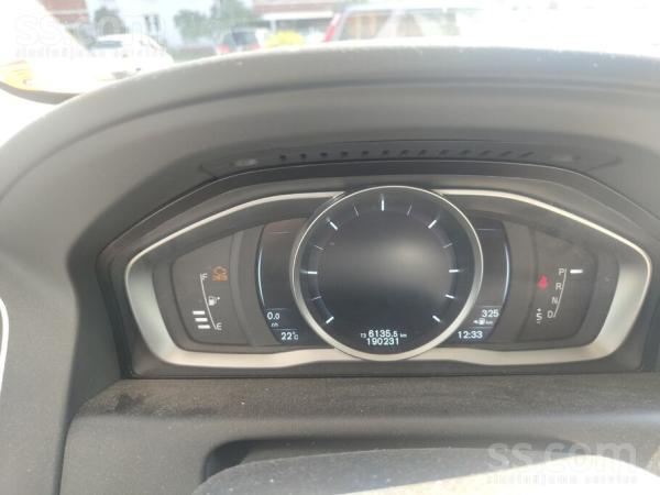 Brūns Volvo XC60 2014 Rīga, ar dzinēja tilpumu 2.40 L un nobraukumu 191 tūkst. km par 12000 €, foto 7 vietnē AUTOMOTO.COM.LV