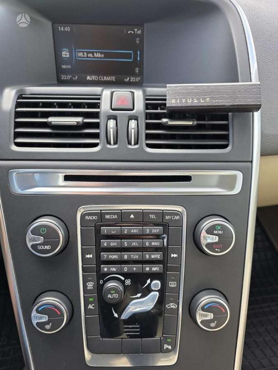 Brūns Volvo XC60 2014 Viļņa, ar dzinēja tilpumu 1.98 L un nobraukumu 190 tūkst. km par 10500 €, foto 6 vietnē AUTOMOTO.COM.LV