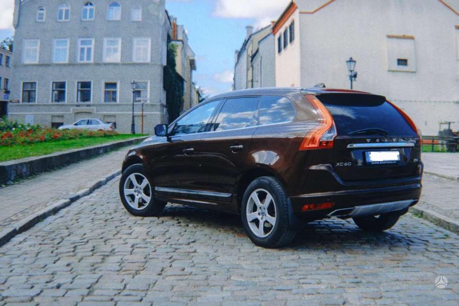 Brūns Volvo XC60 2014 Klaipėda, ar dzinēja tilpumu 1.97 L un nobraukumu 185 tūkst. km par 11400 €, foto 5 vietnē AUTOMOTO.COM.LV