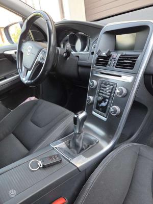 Brūns Volvo XC60 2014 Klaipėda, ar dzinēja tilpumu 1.97 L un nobraukumu 185 tūkst. km par 11400 €, foto 15 vietnē AUTOMOTO.COM.LV