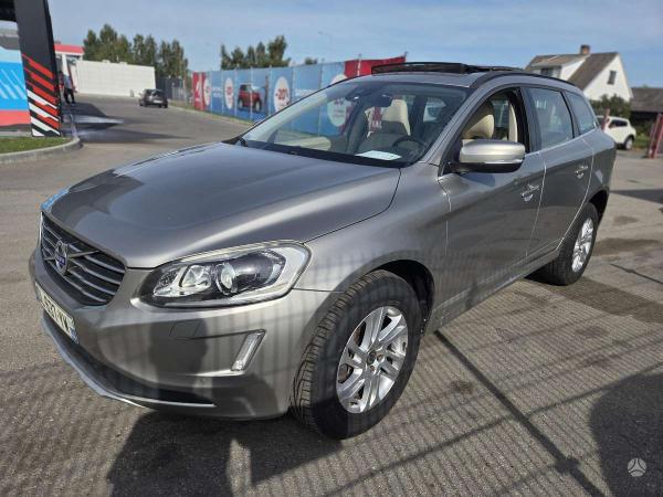 Brown Volvo XC60 2014 in Taurage, with an engine capacity of 2.00 L and mileage of 280 thousand km for 5950 €, photo 3 on AUTOMOTO.COM.LV