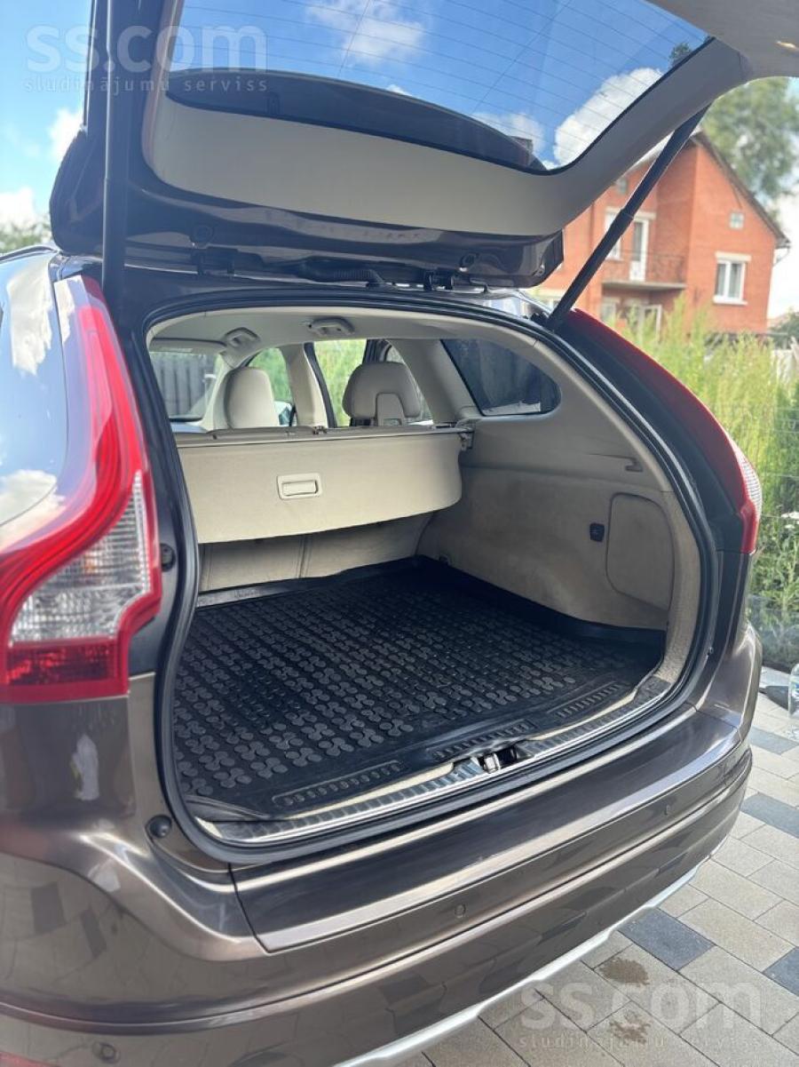 Коричневый Вольво ХС60 2014 в Лиепая, объемом двигателя 2.00 л и пробегом 221 тыс. км за 11500 €, фото 8 на AUTOMOTO.COM.LV