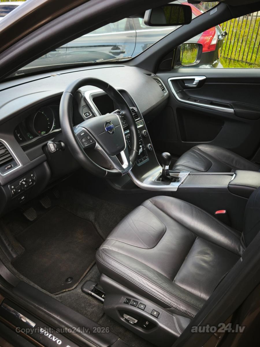 Brūns Volvo XC60 2014 Tartu, ar dzinēja tilpumu 2.00 L un nobraukumu 243 tūkst. km par 11790 €, foto 6 vietnē AUTOMOTO.COM.LV