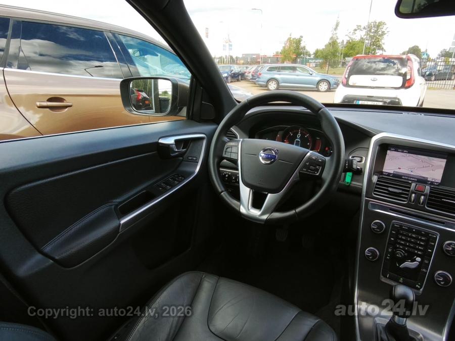 Brūns Volvo XC60 2014 Tartu, ar dzinēja tilpumu 2.00 L un nobraukumu 243 tūkst. km par 11790 €, foto 8 vietnē AUTOMOTO.COM.LV