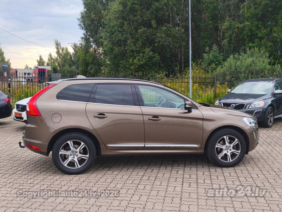 Brūns Volvo XC60 2014 Tartu, ar dzinēja tilpumu 2.00 L un nobraukumu 243 tūkst. km par 11790 €, foto 14 vietnē AUTOMOTO.COM.LV