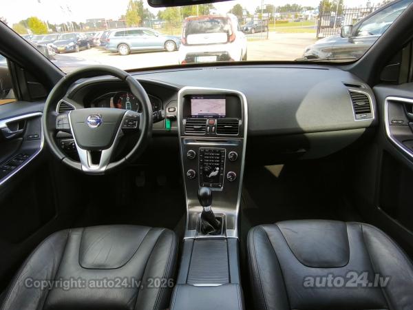 Brūns Volvo XC60 2014 Tartu, ar dzinēja tilpumu 2.00 L un nobraukumu 243 tūkst. km par 11790 €, foto 9 vietnē AUTOMOTO.COM.LV